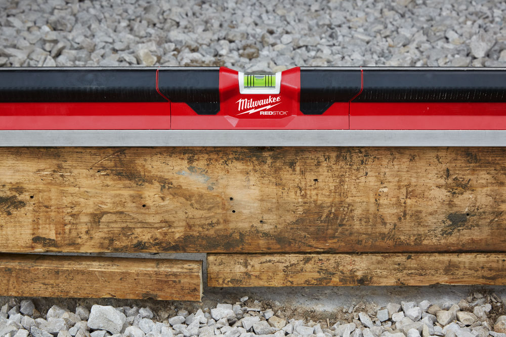 Milwaukee 1800mm REDSTICK Concrete Level